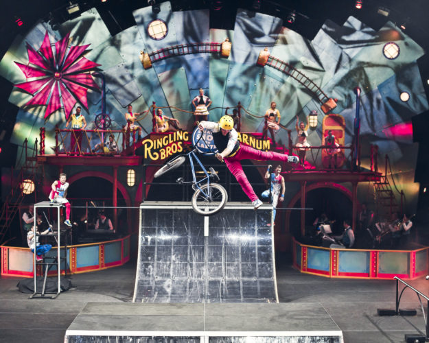 Circus goes Xtreme | News, Sports, Jobs - Tribune Chronicle